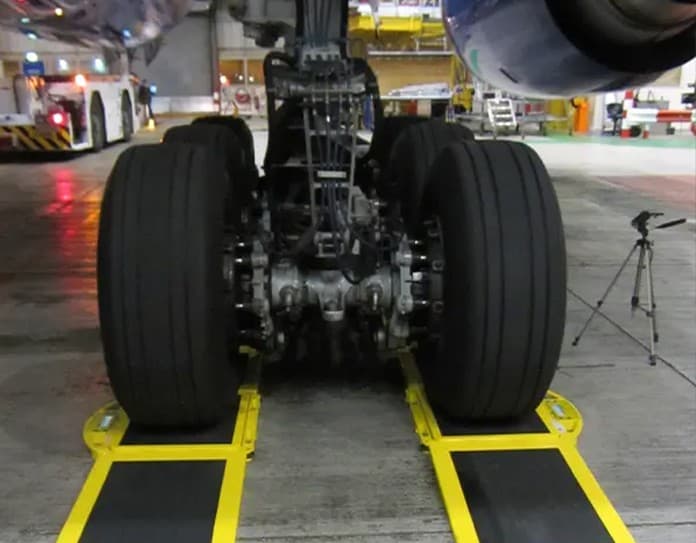 Brash Scales | Trust reliable weighing equipment for precise aerospace ...
